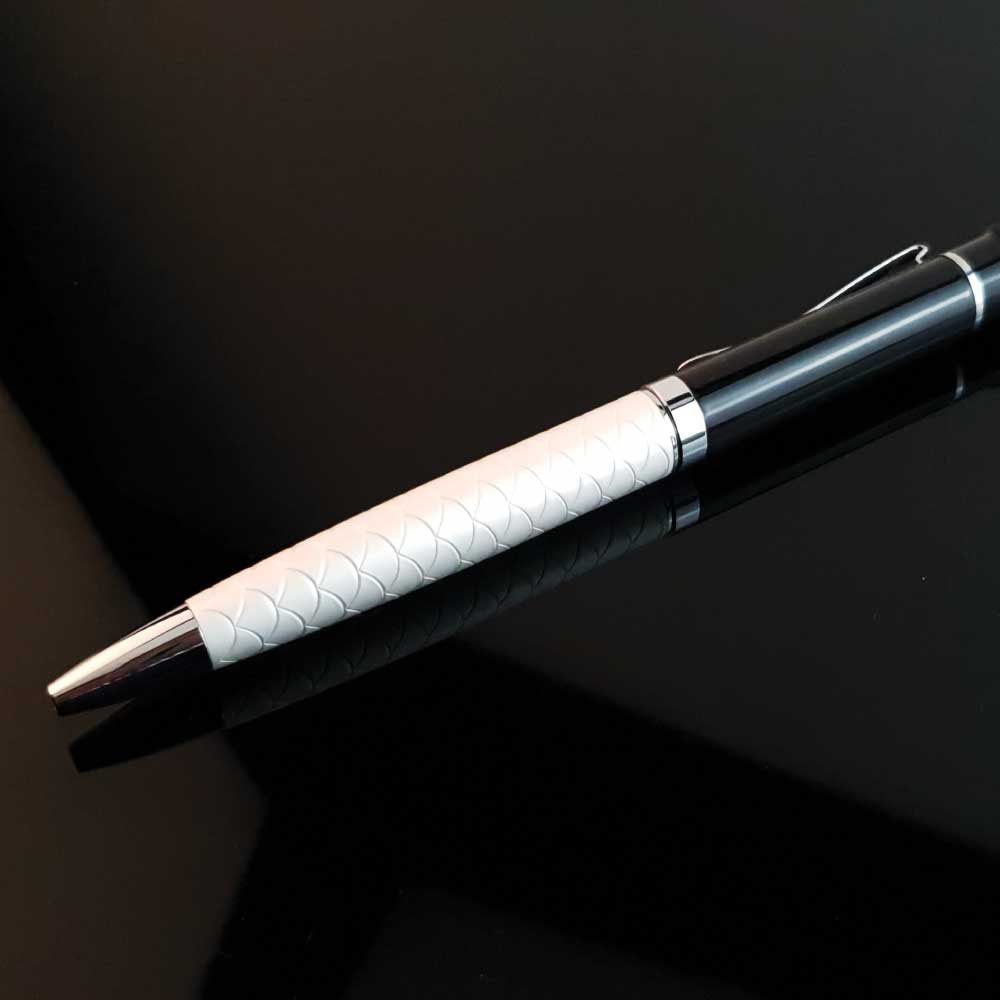 Arowana Luxurious Pens | Promotional Gifts, Customised Gifts, Uniforms ...